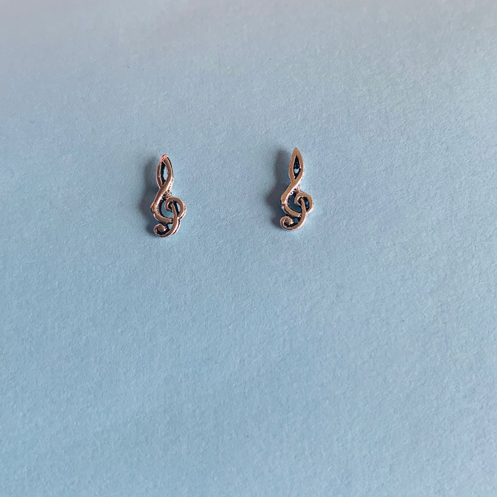 Aros Music – Cuatro Corners